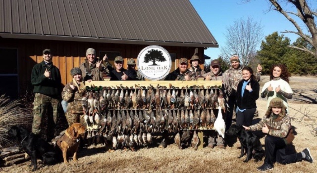 On a String Outfitters - Hunting Waterfowl Hunting in Lonoke, Arkansas ...