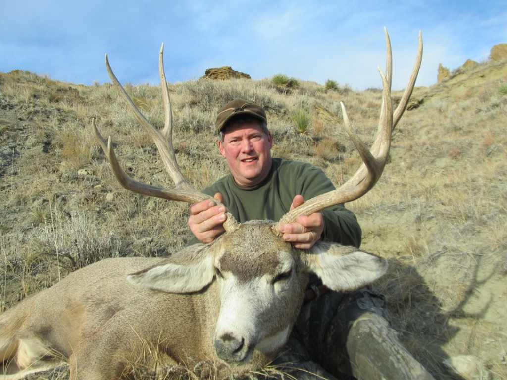 Sizzlin' S Outfitters - Hunting Big Game Hunting Whitetail Deer Hunting ...